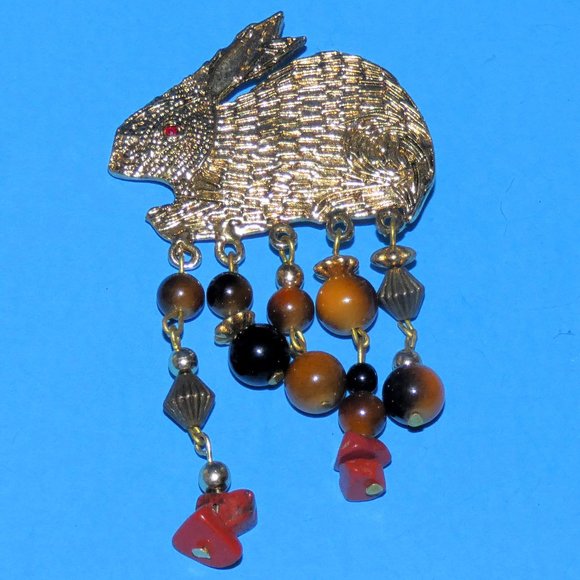 Jewelry | Vintage Rabbit Brooch Pin Bunny Hare Dangle Black Brown Red ...